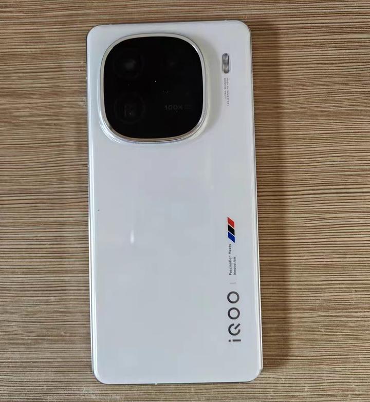 好饭不怕晚！发布仅3个月，iQOO12降至3559元！ - 知乎