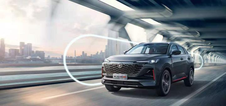 颜值爆表、动力越级，长安全新CS55 PLUS预售10.69万起 - 知乎