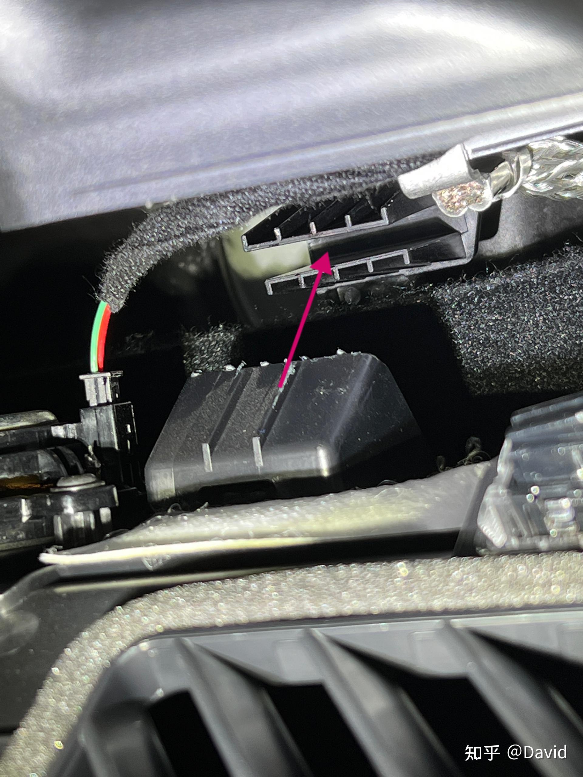 Model Y 空调滤芯更换 - 知乎