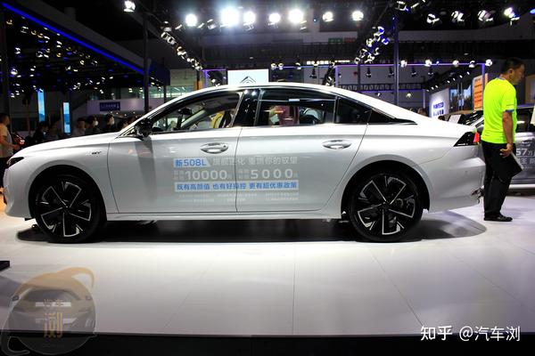 唯一配备夜视的中高级轿车 新508L最佳选择是顶配 - 知乎