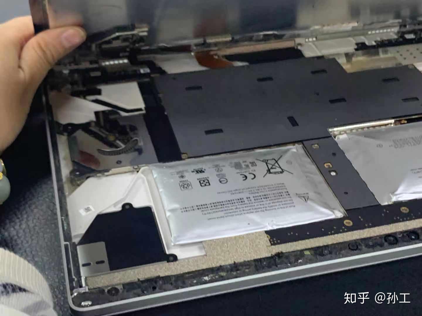 surface book升级SSD固态硬盘，surface专业升级维修分享 - 知乎