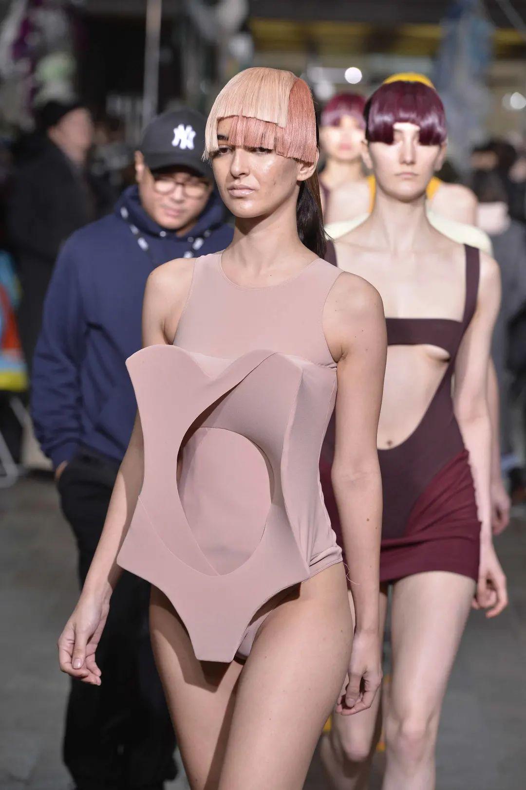 Parsons、CSM、LCF、FIT，谁才是时尚之王？ - 知乎