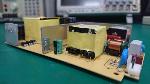 基于安森美半导体NCP1618的500W峰值功率印表机电源供应器方案 - 知乎