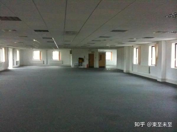 后室backrooms Level 4 “废弃办公室” - 知乎