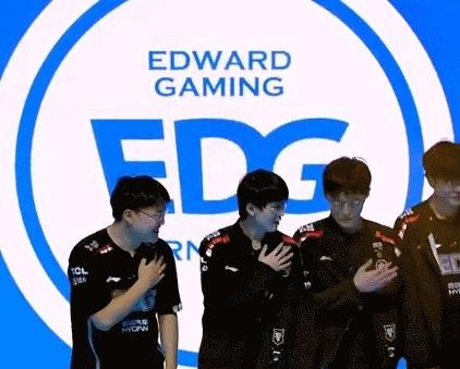 EDG骑士礼的荣耀！Uzi重回赛场交出不俗答卷，泪洒当场 - 知乎