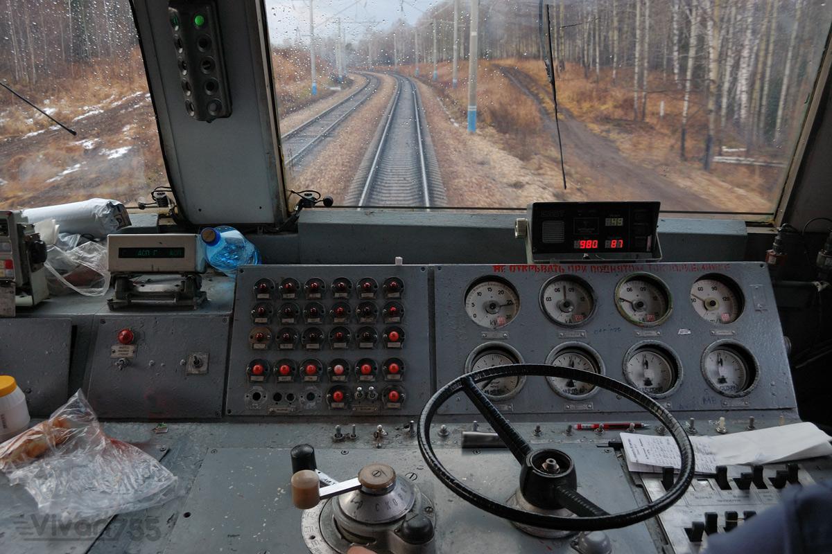 【电力机车科普】苏联交—直流电传动电力机车的巅峰之作——VL85型电力机车 - 知乎