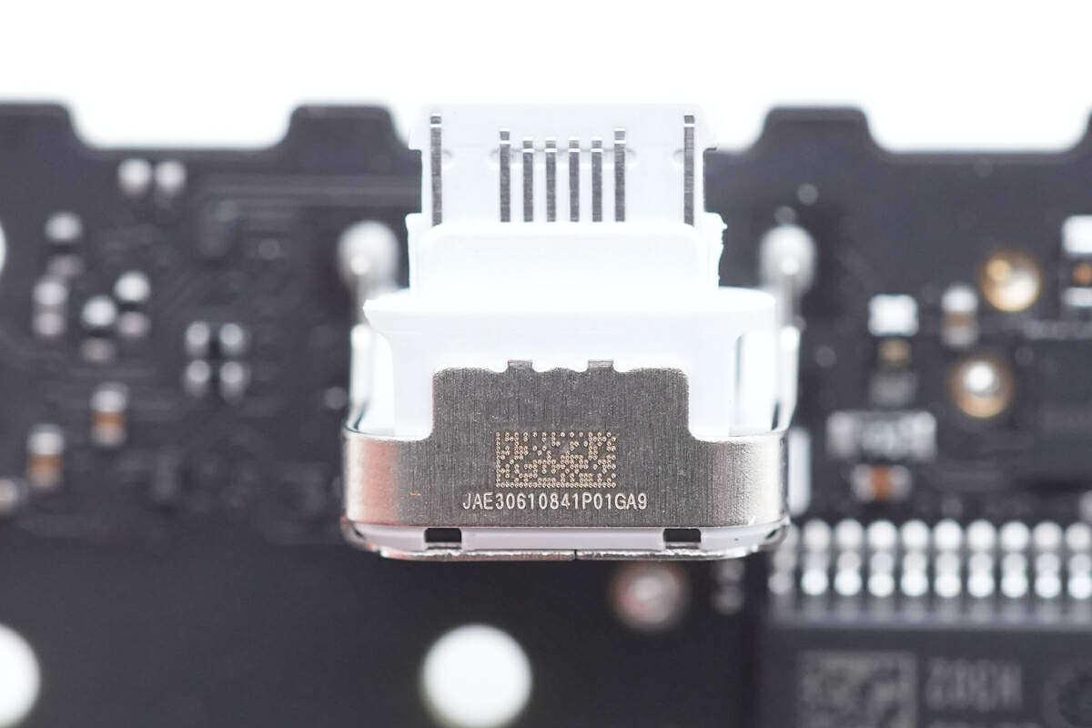 拆解报告：Apple苹果iPhone 15原装20W快充充电器A2244 - 知乎