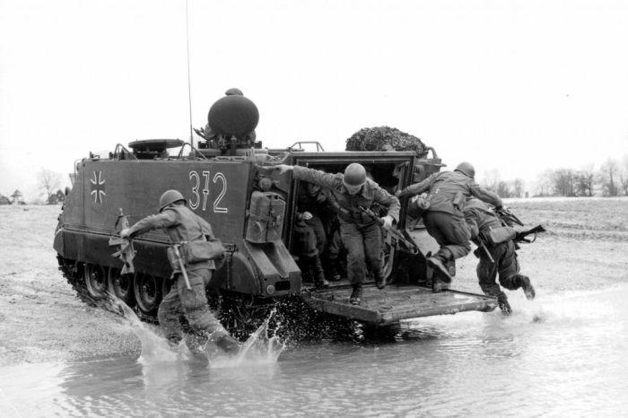 MP5：CS里的“B31” 世界最优秀的反恐冲锋枪 - 知乎