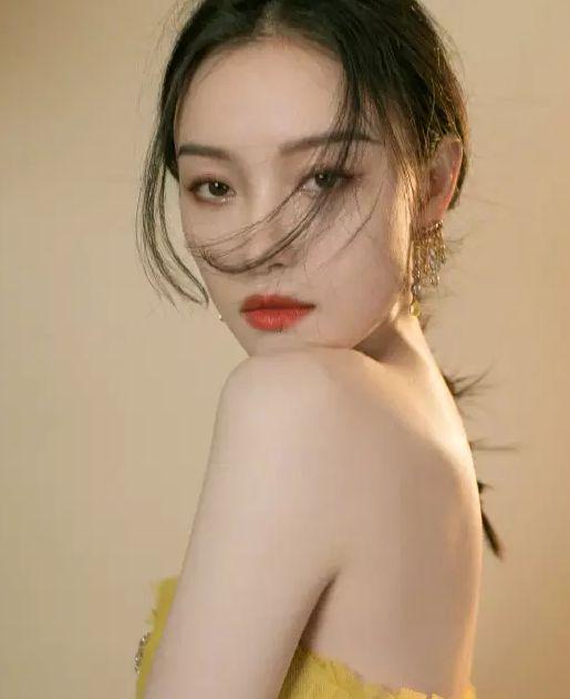 女人不化妆也能变得有气质，只要学会了这几招 知乎