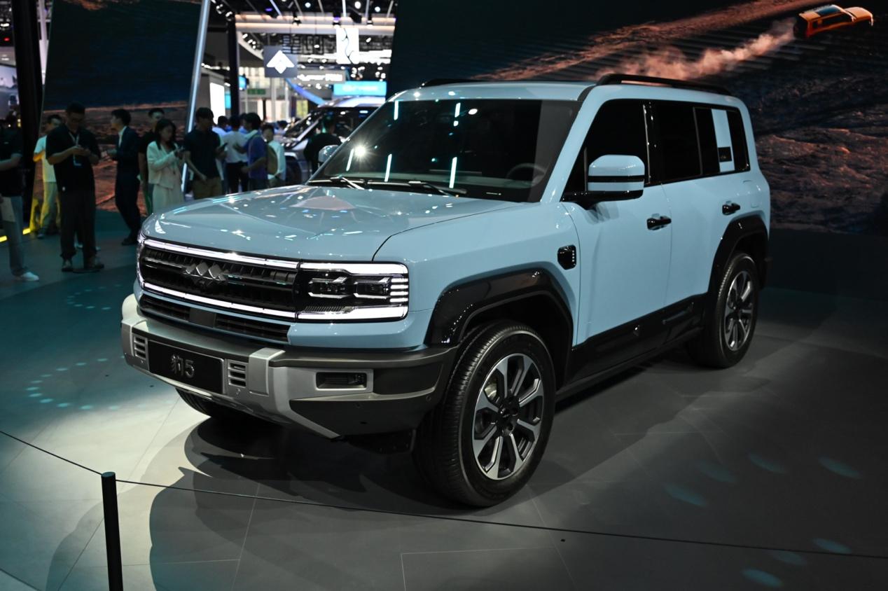 豹5 DMO混动硬派越野车：突破极限的征程，超越想象的创新之旅 - 知乎