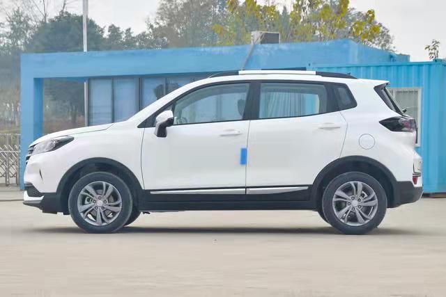 详解2021款长安CS15,2520mm轴距，配1.5L+5DCT组合 - 知乎