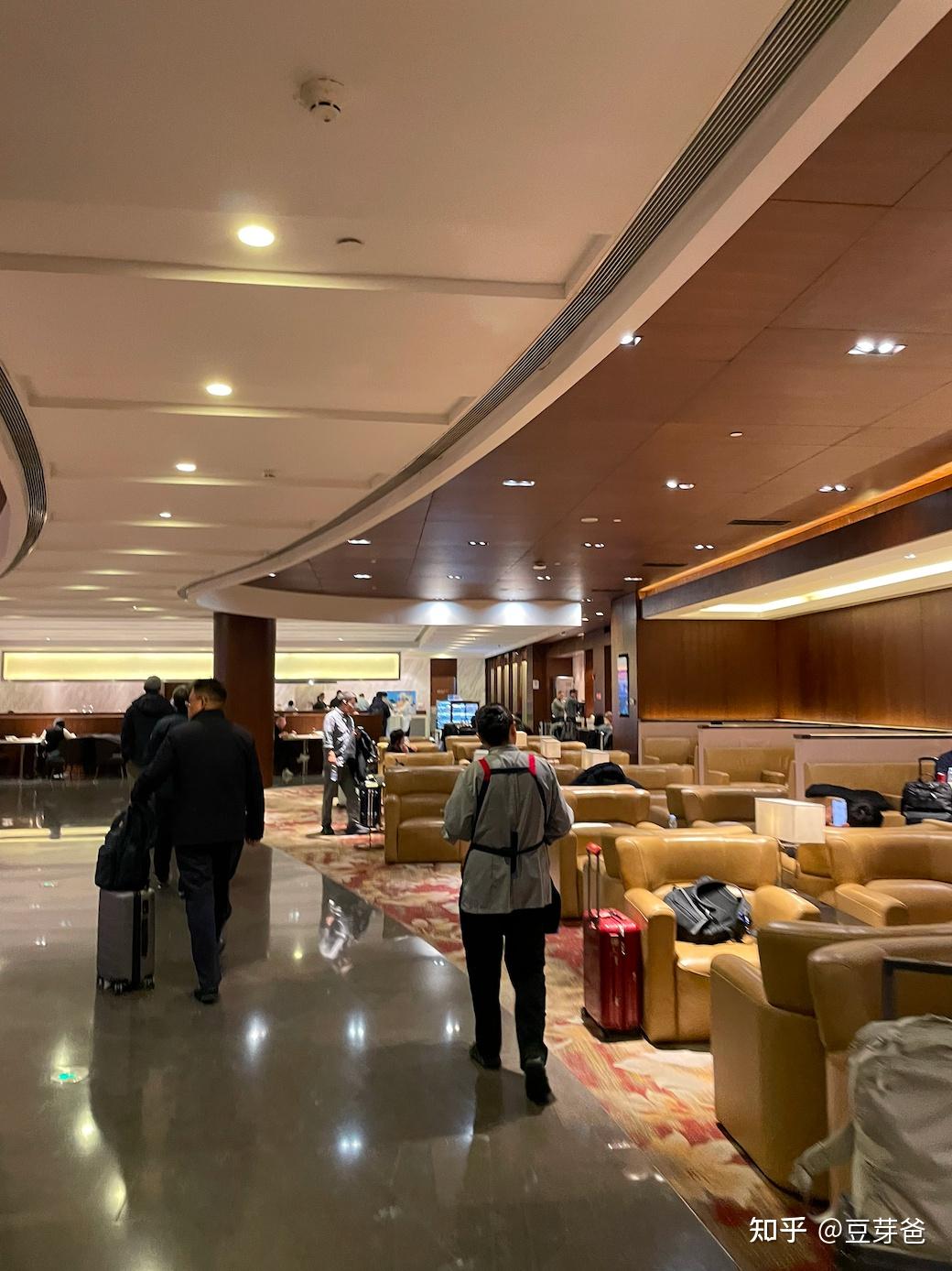 上海浦东机场T1-东航白金卡/金卡/银卡（V35）「202503」 - 知乎