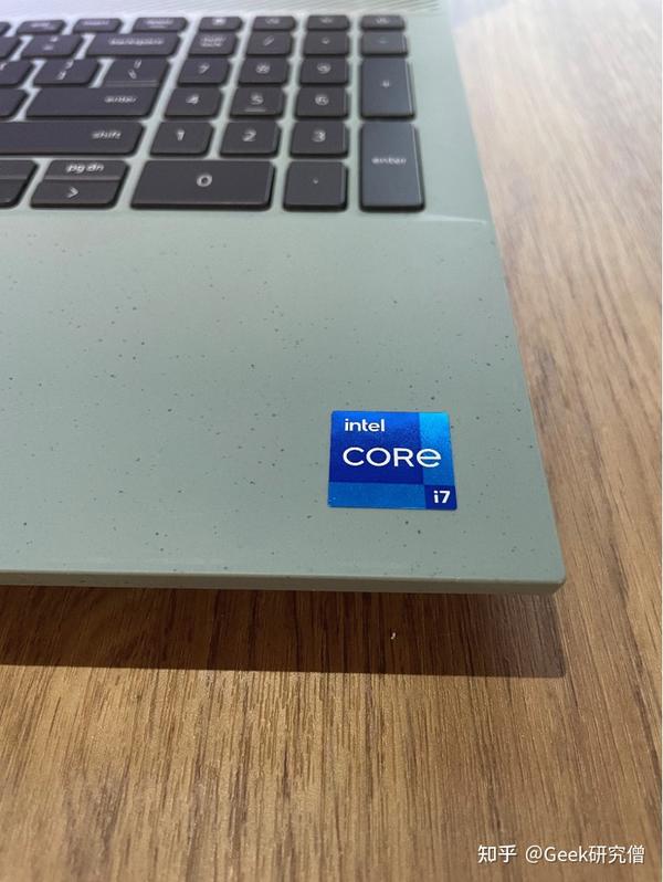 如何看待新出的英特尔 i7 11800H？