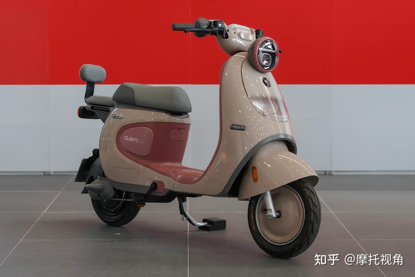 无需驾照，九号电摩Q系列全新车型Qz3 MIX上市，4599元 - 知乎