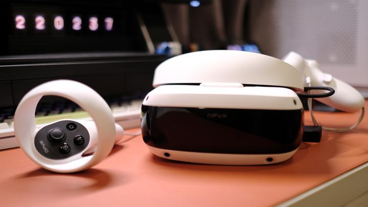 抢鲜体验大朋VR E4，让我更爱打游戏了 - 知乎