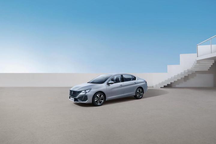 10.97万起 标致408龘龘款上市 换装全新1.5T发动机 限时优惠2万 - 知乎