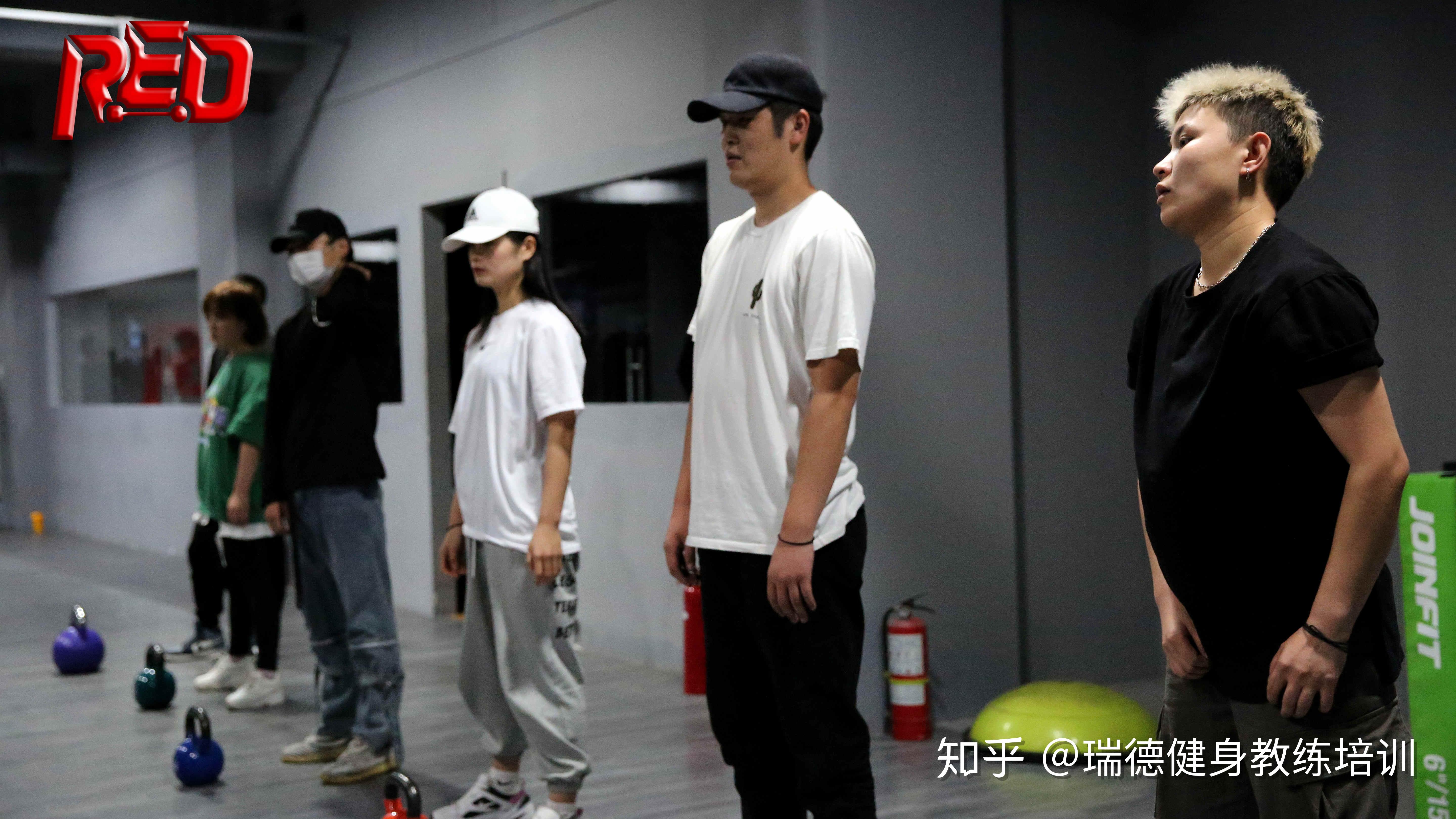 一名健身教练怎么样提高收入水平和价值？！ 知乎