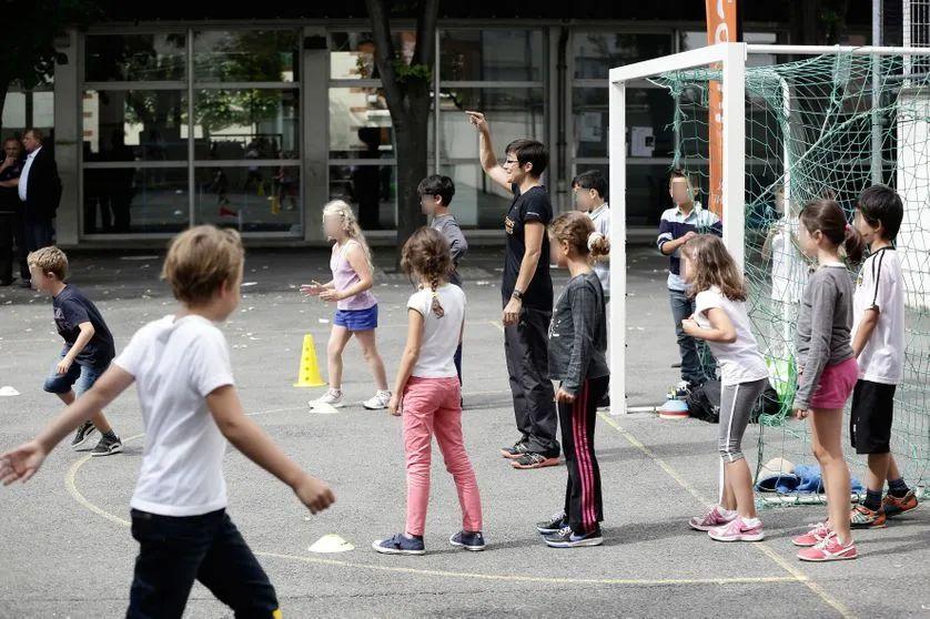 【蜗牛法语】course、cour、cours你能区分开吗？ - 知乎