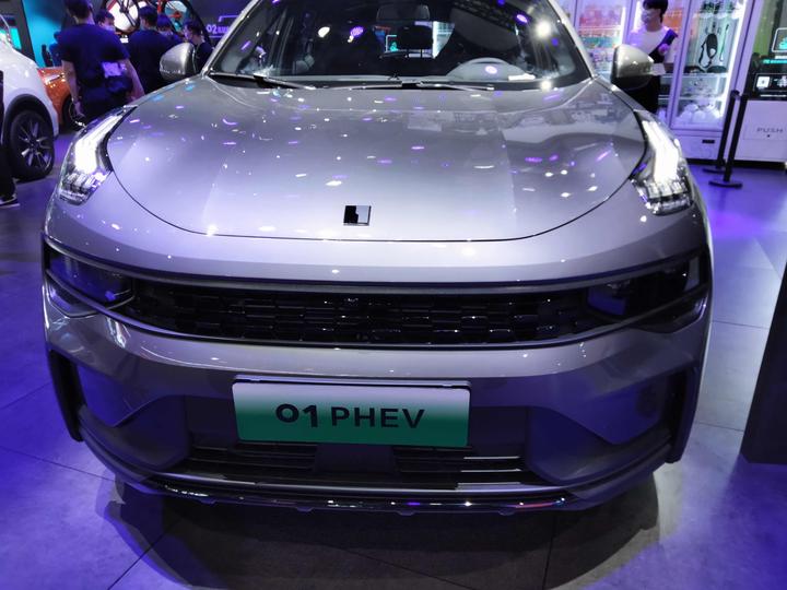 【广州车展直击】领克01 PHEV Plus，价格更接地气的领克车型 - 知乎