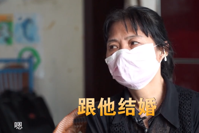 60岁大妈与靳东谈恋爱？其实背后的原因让人辛酸又无奈 知乎