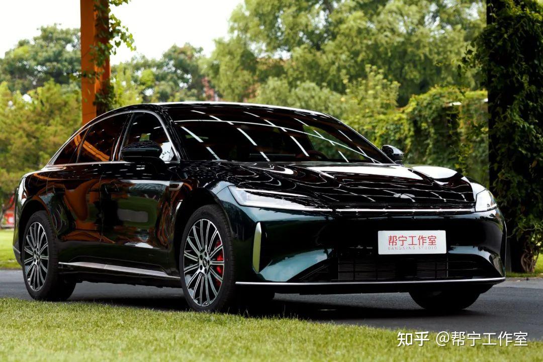 豪华≠高价，风云A9L重塑C级旗舰价值标杆 - 知乎