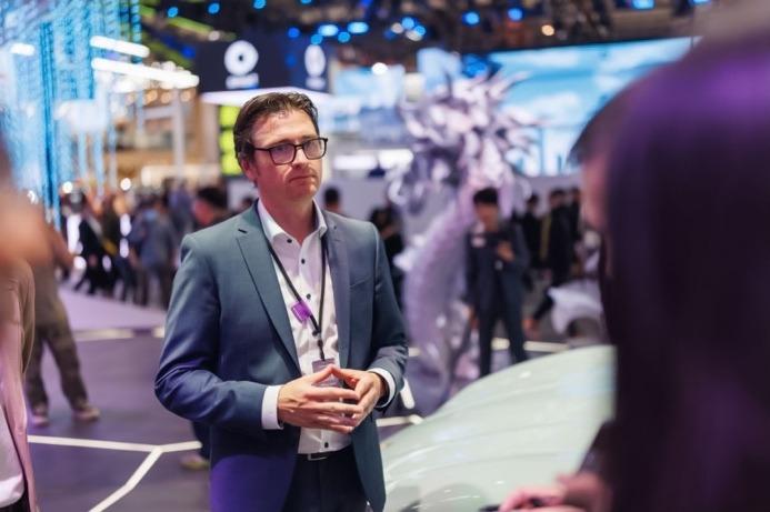 保时捷Taycan产品线副总裁如何看待小米SU7？ - 知乎