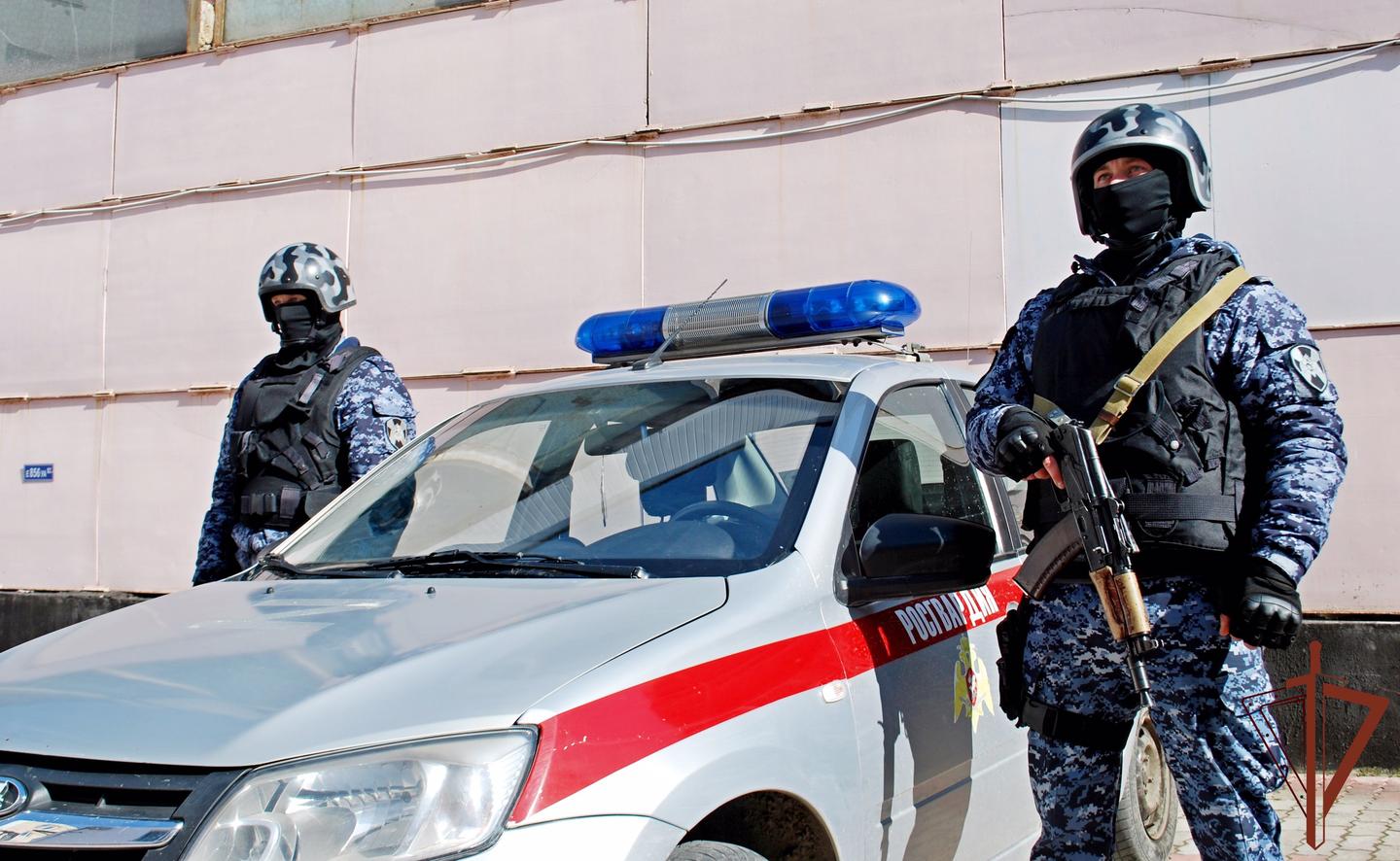 俄联邦国民警卫队的双刃—OMOH与СОБР - 知乎