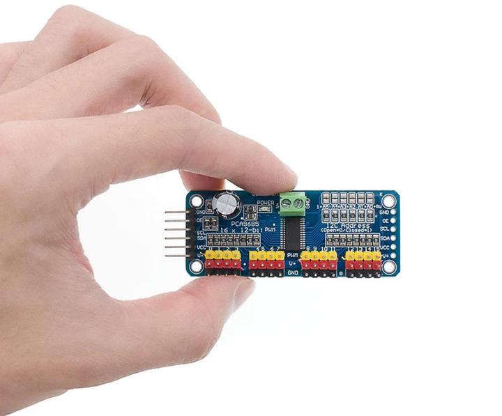 【雕爷学编程】arduino动手做（161） 16路pwm舵机驱动板2 知乎