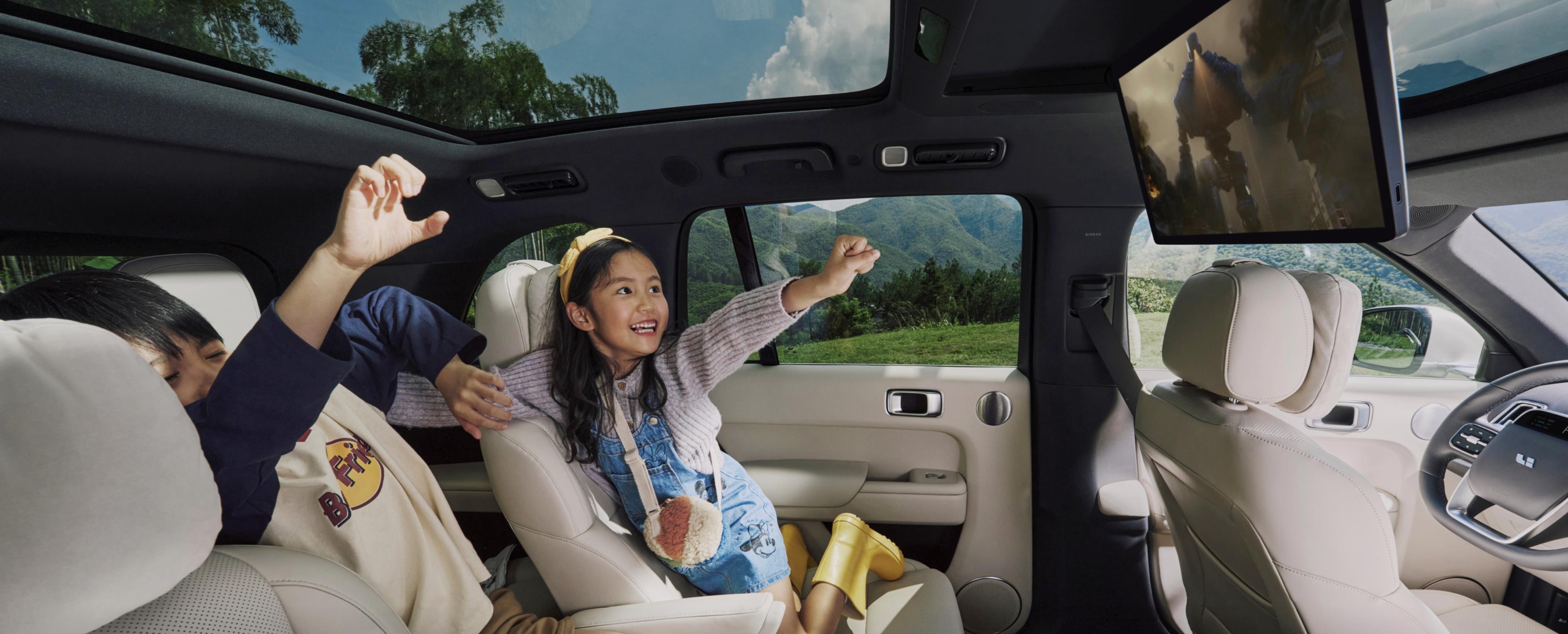 11月启动交付 理想中大型6座SUV L8售35.98万起 - 知乎