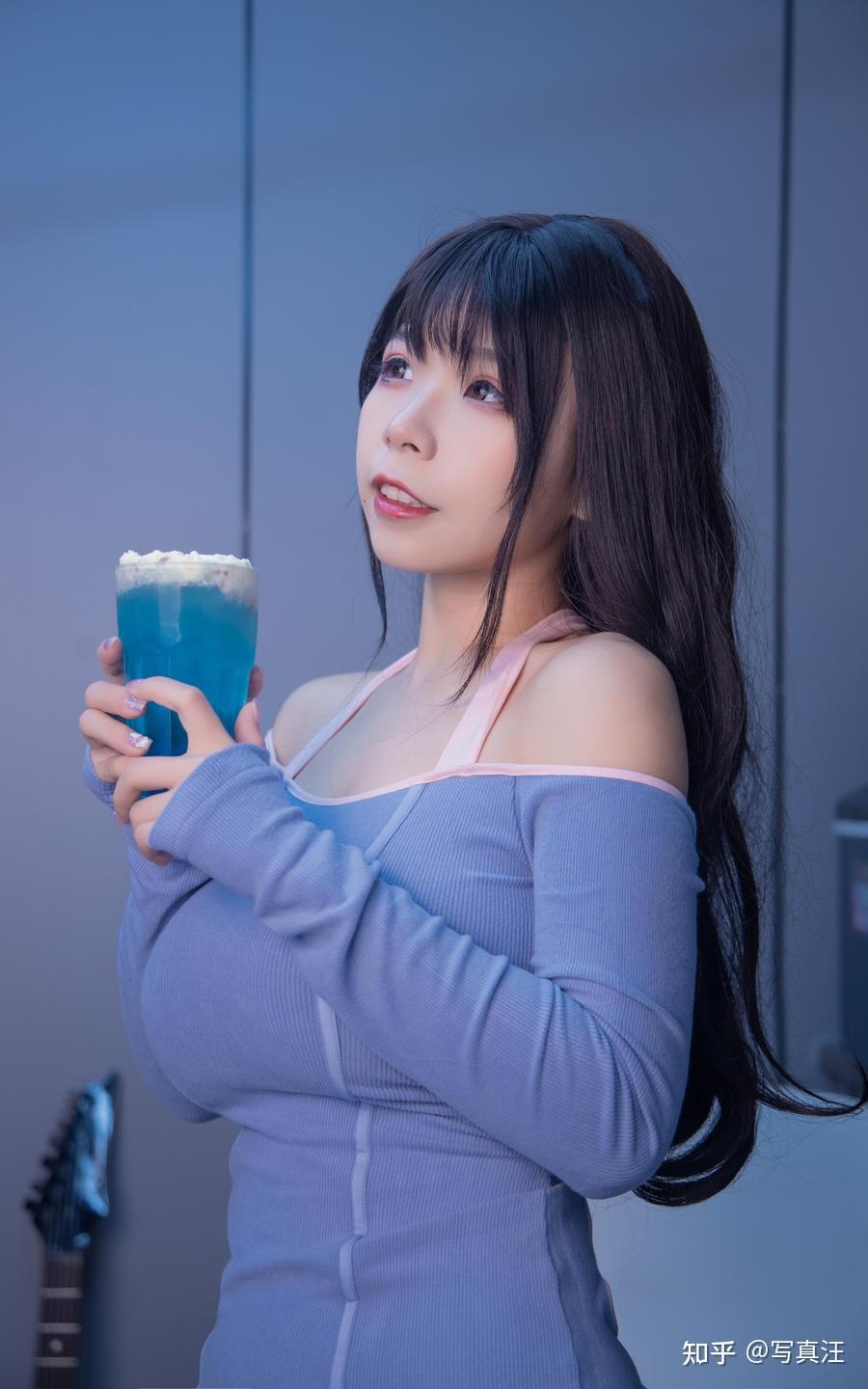 自闭颜球球(无颜小天使wy)写真合集cos图片:吉他妹妹 - 知乎