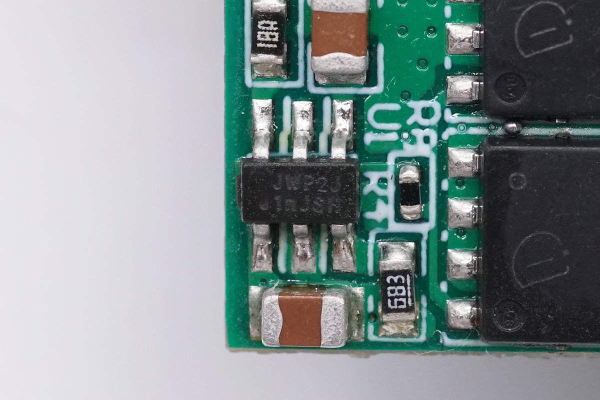 基于AHB拓扑设计，杰华特推出135W氮化镓快充电源方案 - 知乎