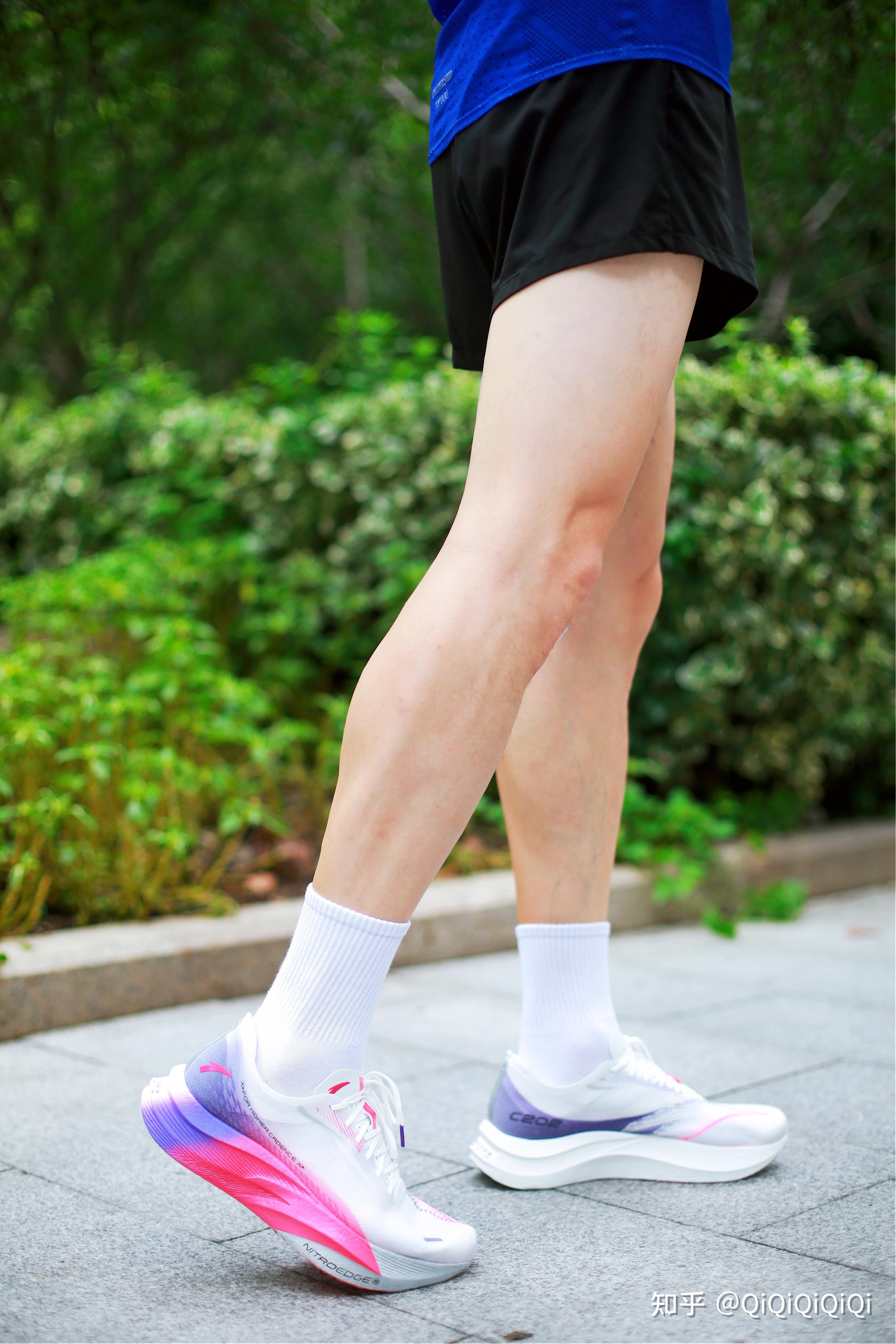 加入碳板战斗！安踏C202 5 GT