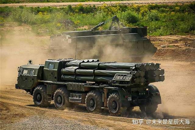 俄罗斯装备志——BM30龙卷风多管火箭炮系统 - 知乎