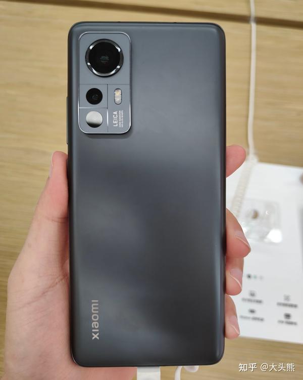 小米12s和荣耀80pro选哪个更好一点？