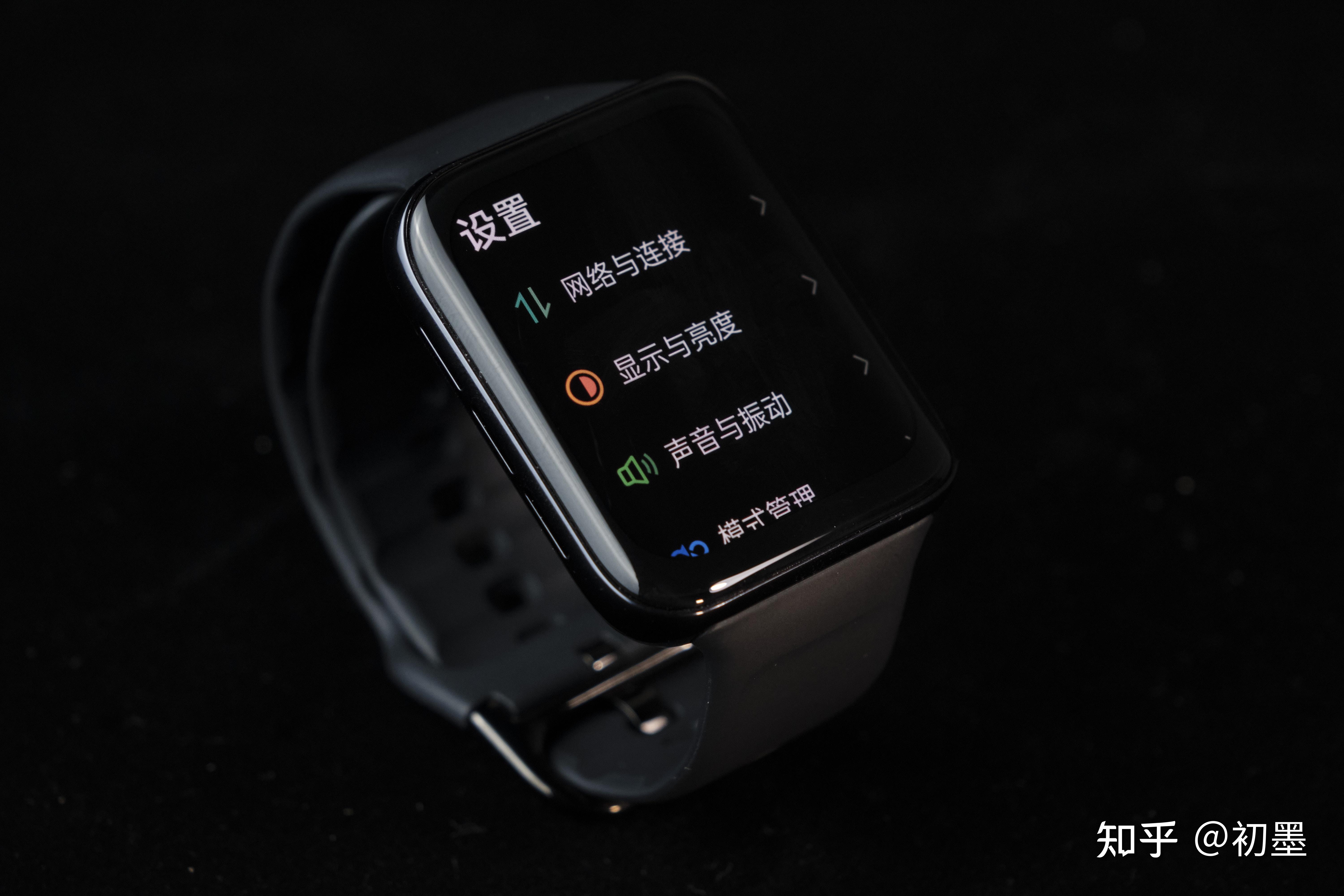 OPPO Watch 2 深度体验：不光能刷知乎，我还给它跑了个分