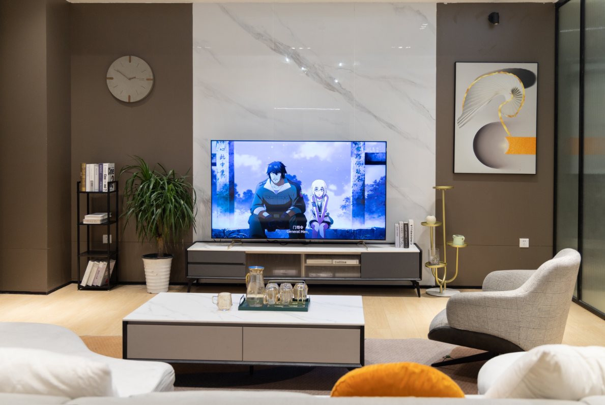 75寸TCL C11G真实测评，新功能引领行业标准，让老人也能用上智能电视