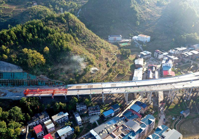 奉建高速庙宇互通顺利实现双幅贯通 - 知乎