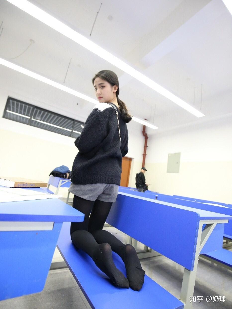 高中穿黑丝是一种什么体验? 知乎