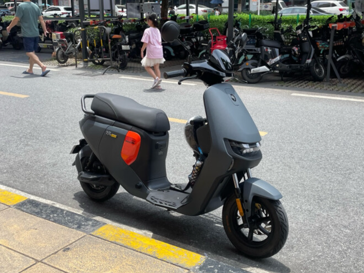 九号电动车远行者F90M（九号f90m）怎么样？使用90天后优缺点评测 - 知乎