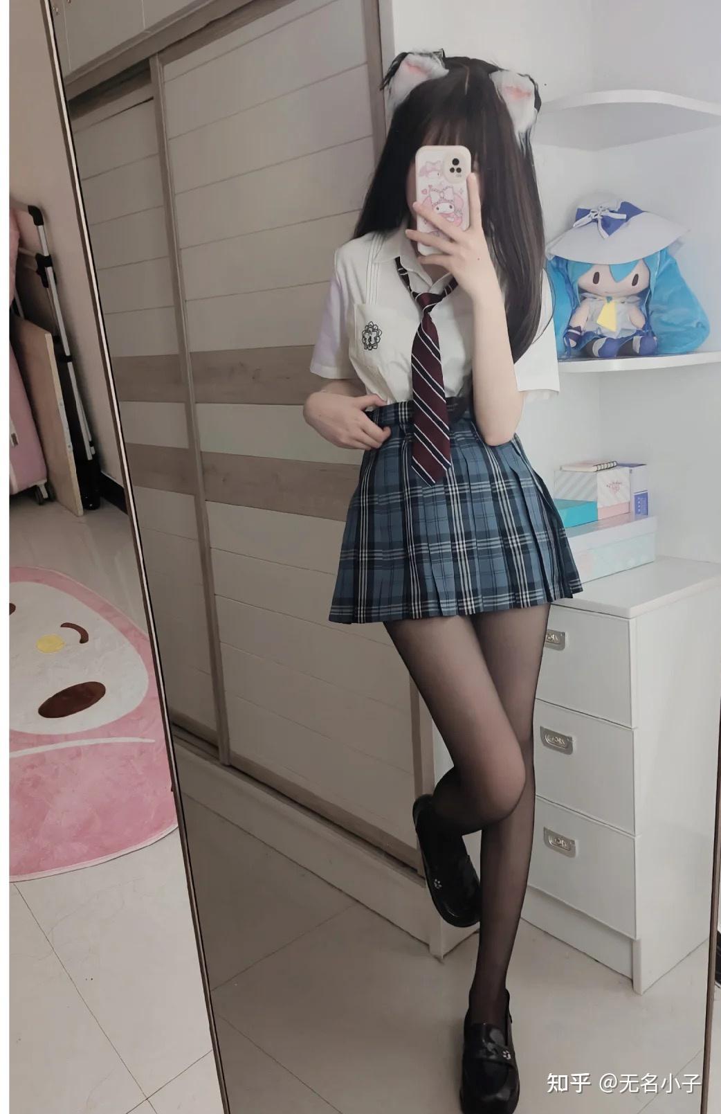 女生穿jk搭配哪些袜子好看 - 知乎