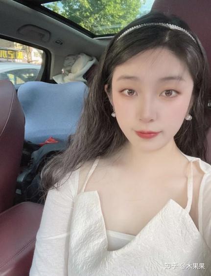 普通女孩如何逆袭变好看？ 知乎