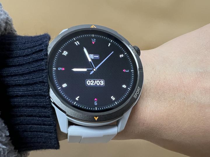 为越野运动而生，硬核智能手表新选择，AGM Watch L1来了 - 知乎