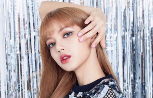 Lisa仿妆|又酷又纯的人间芭比 - 知乎