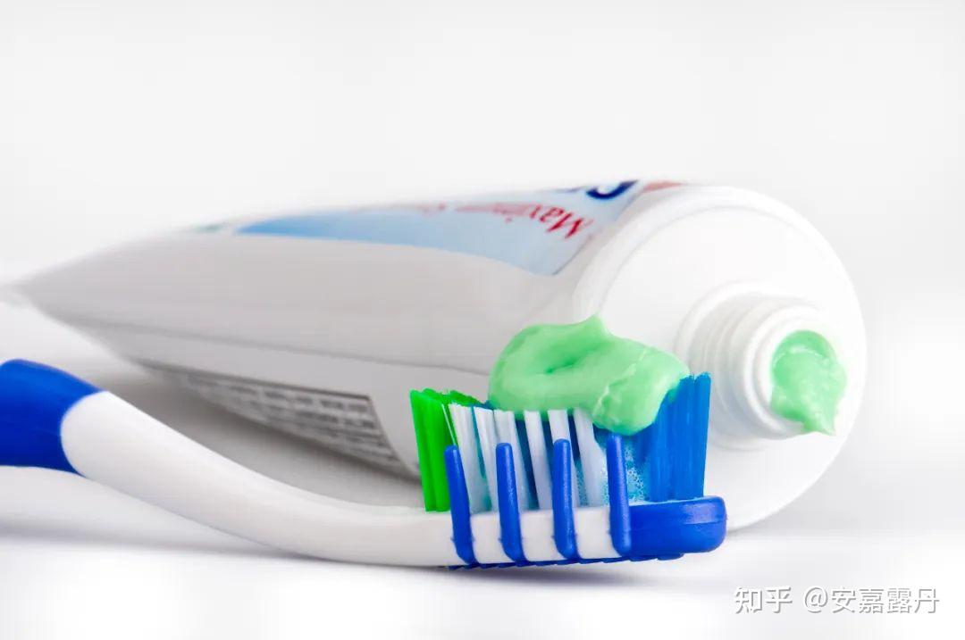 【安嘉露丹】【口腔科普】牙膏选不对，毁了一口牙！你的牙膏选对了吗？ - 知乎