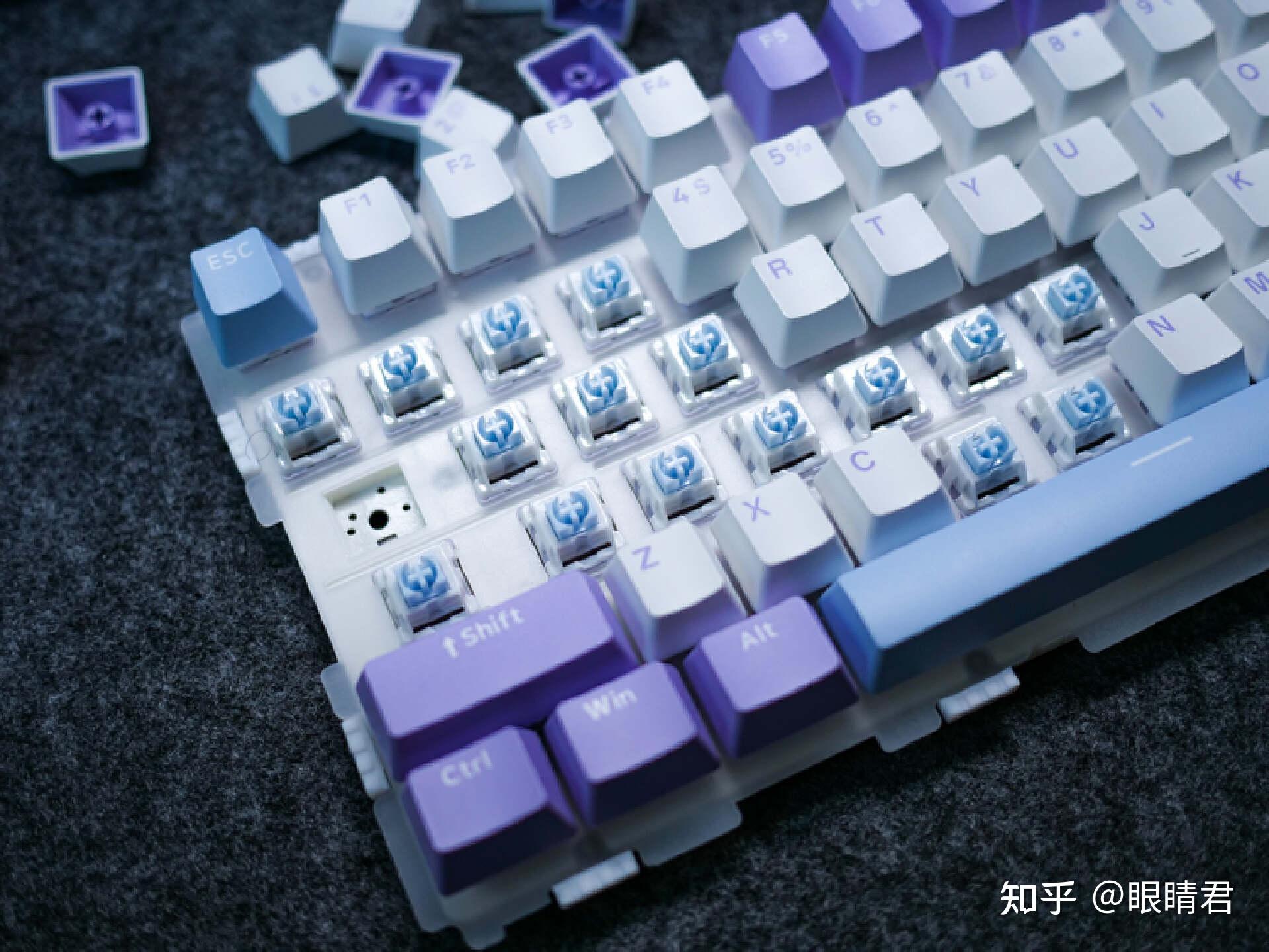 不要太卷！满配三模键盘只要199，黑爵AK820 Pro详解 - 知乎