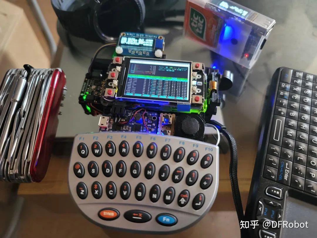 6块屏幕的树莓派Cyberdeck，了解一下！ - 知乎