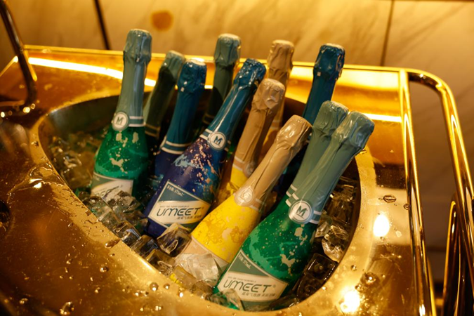 售价118元，UMEET蓝莓气泡酒i茅台首发 - 知乎