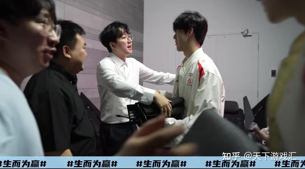 WBG幕后公开，TheShy丹尼相处融洽，小虎盛赞新Daeny：真的挺厉害 - 知乎