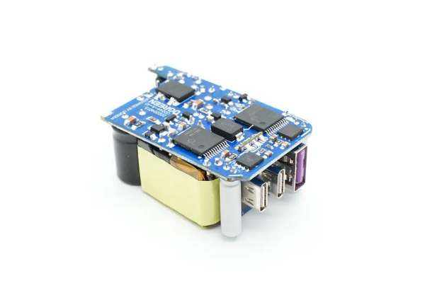 英集芯IP2738双USB-C快充协议芯片应用案例汇总 - 知乎