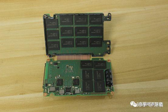 企业级超级邮轮英特尔 P3600 简评 - 知乎